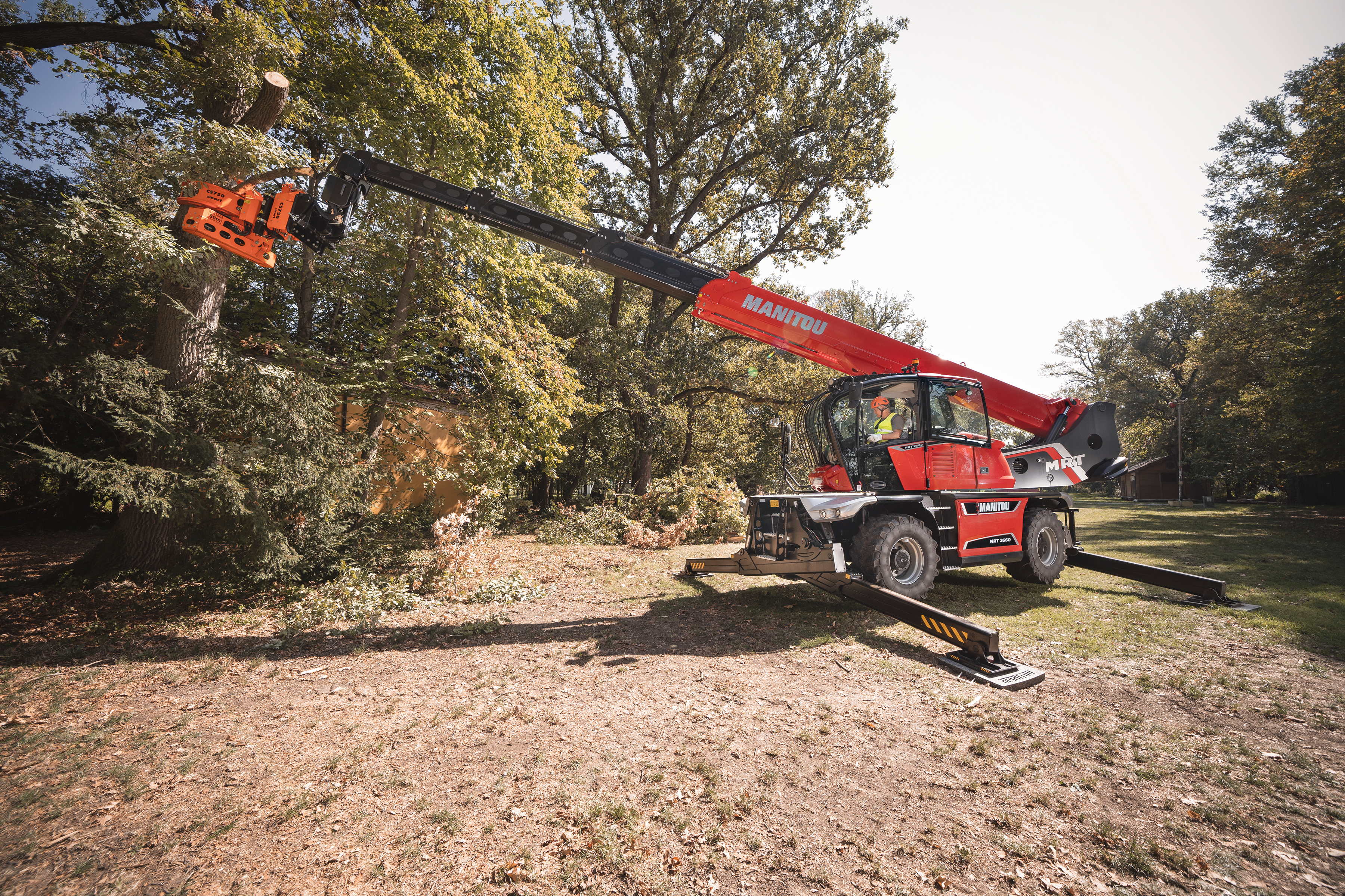 Manitou Introduces Woodcracker Tree Saw with Grapple for Rotating ...