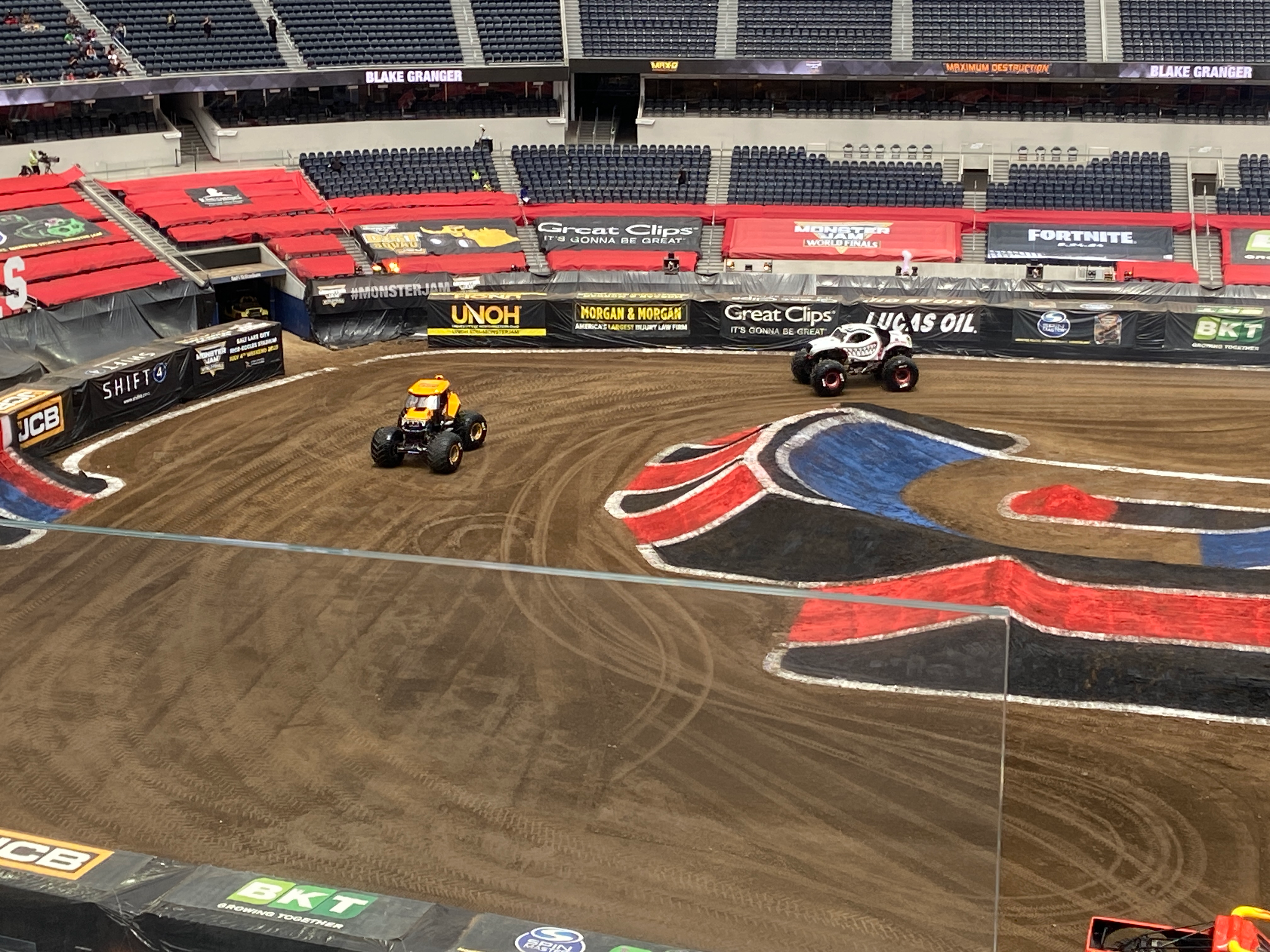 Monster Jam Finals Feature JCB Earthmoving Equipment & the JCB Monster ...