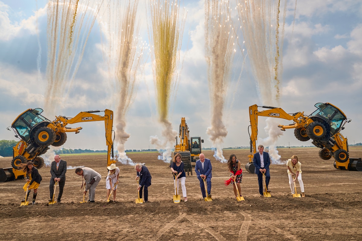 JCB Building $500M Factory in Texas | For Construction Pros