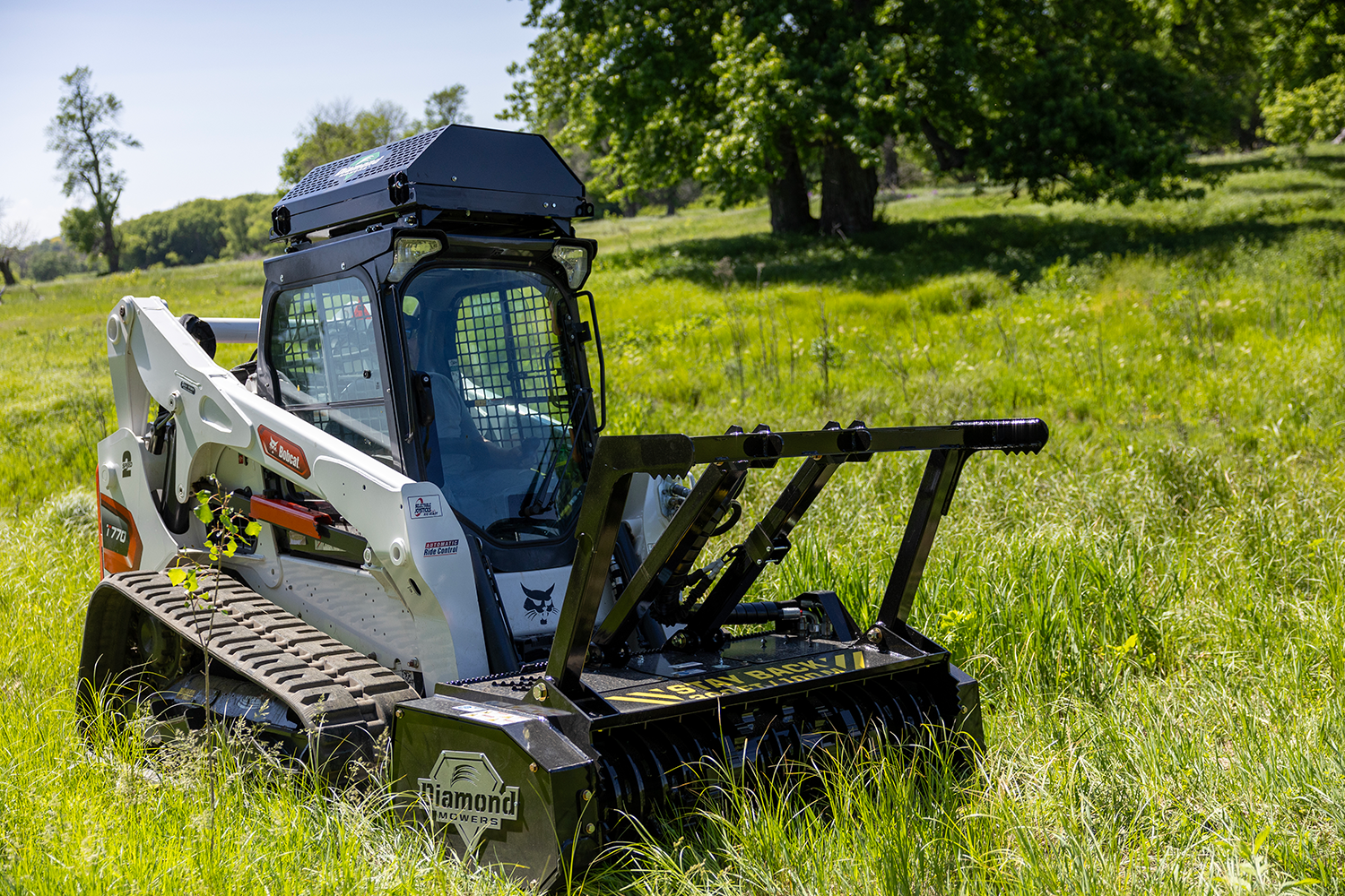 Diamond Mowers Introduces Roof-mounted Hydraulic Cooler From: Diamond ...