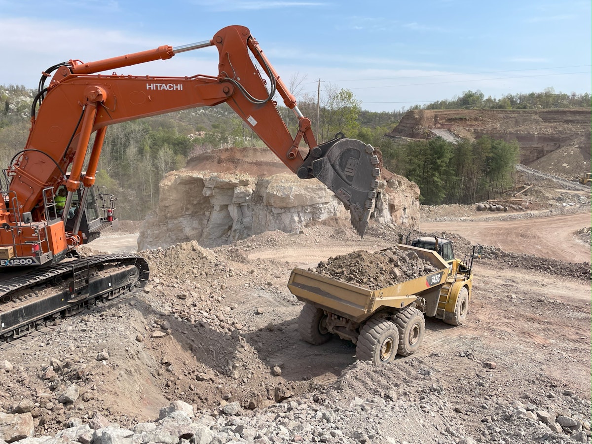 How to Choose the Right Excavator Bucket | For Construction Pros