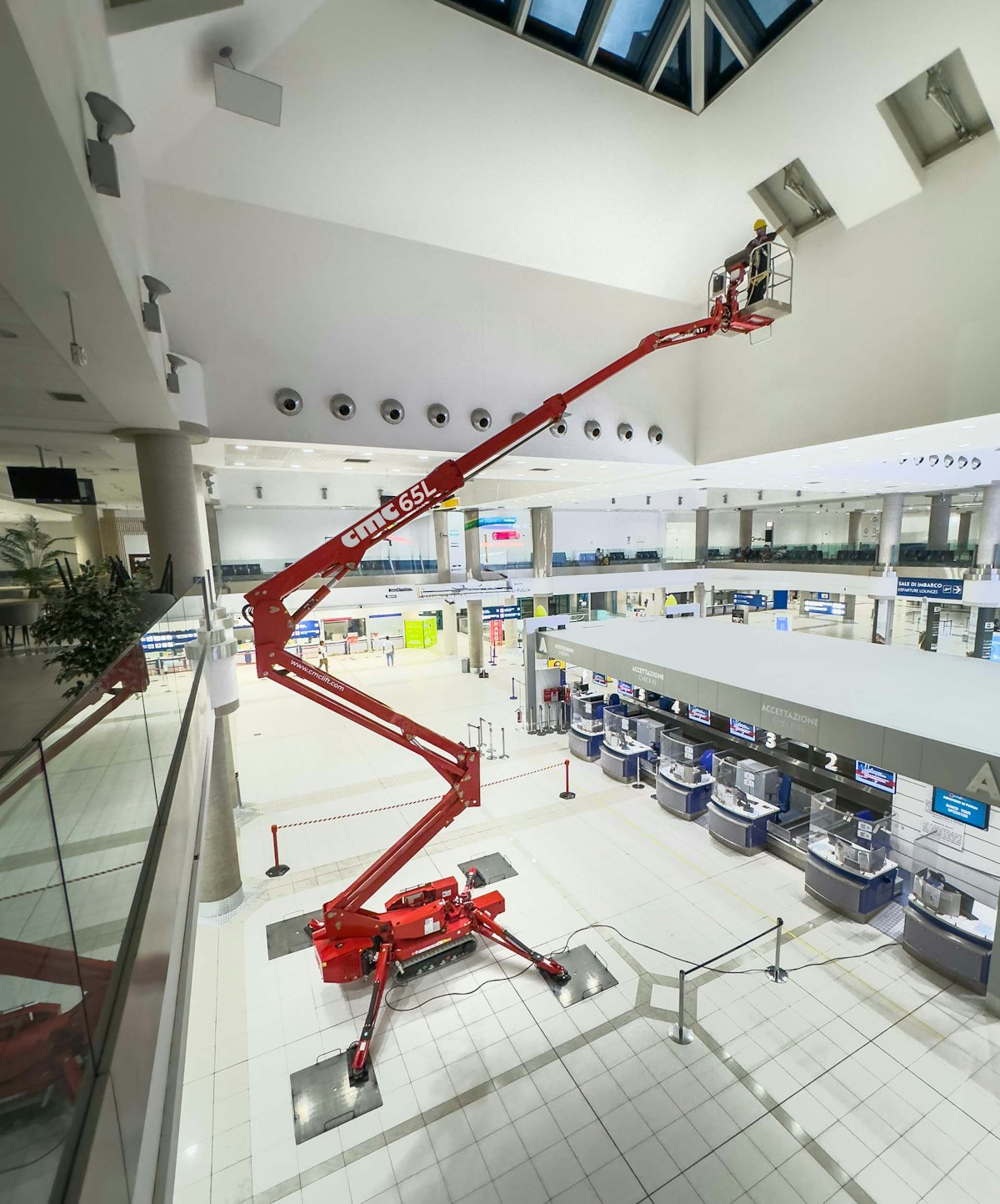 CMC Launches 65L Tracked Aerial Lift From: CMC North America | For ...