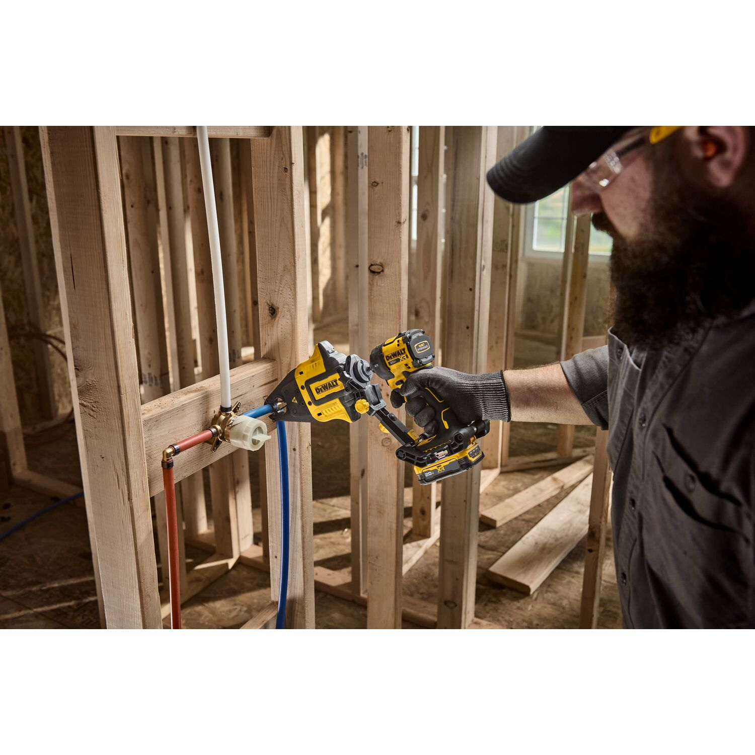 DEWALT Introduces IMPACT CONNECT System Inside Pipe Cutter and PEX ...