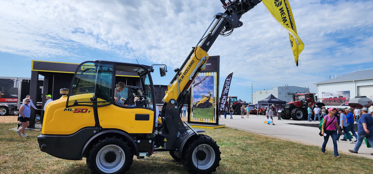 New Holland ML 15 T Small Articulated Loader Video Walkthrough | For ...