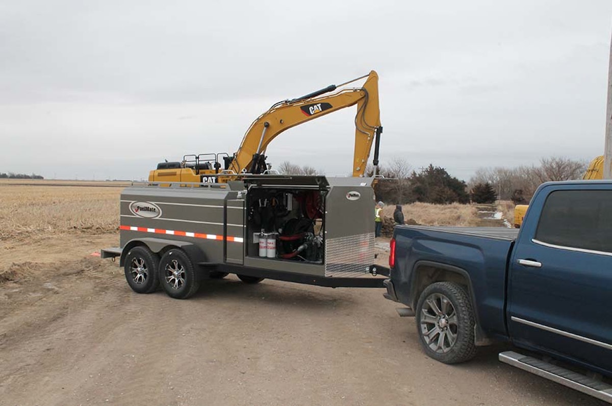 Stellar 990DLX Deluxe Fuel Trailer From: Stellar | For Construction Pros