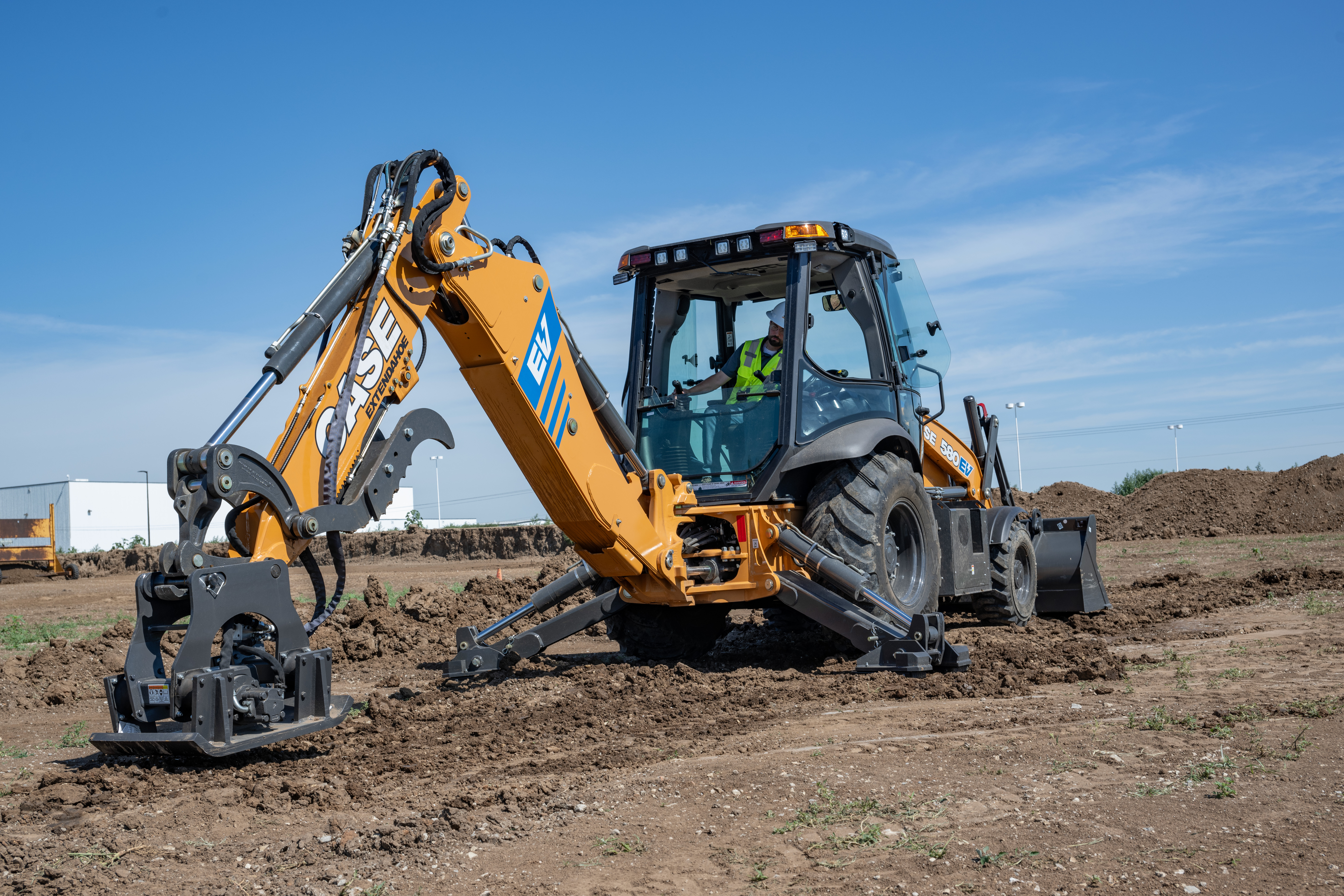 Backhoes Break New Ground in North American Market | For Construction Pros