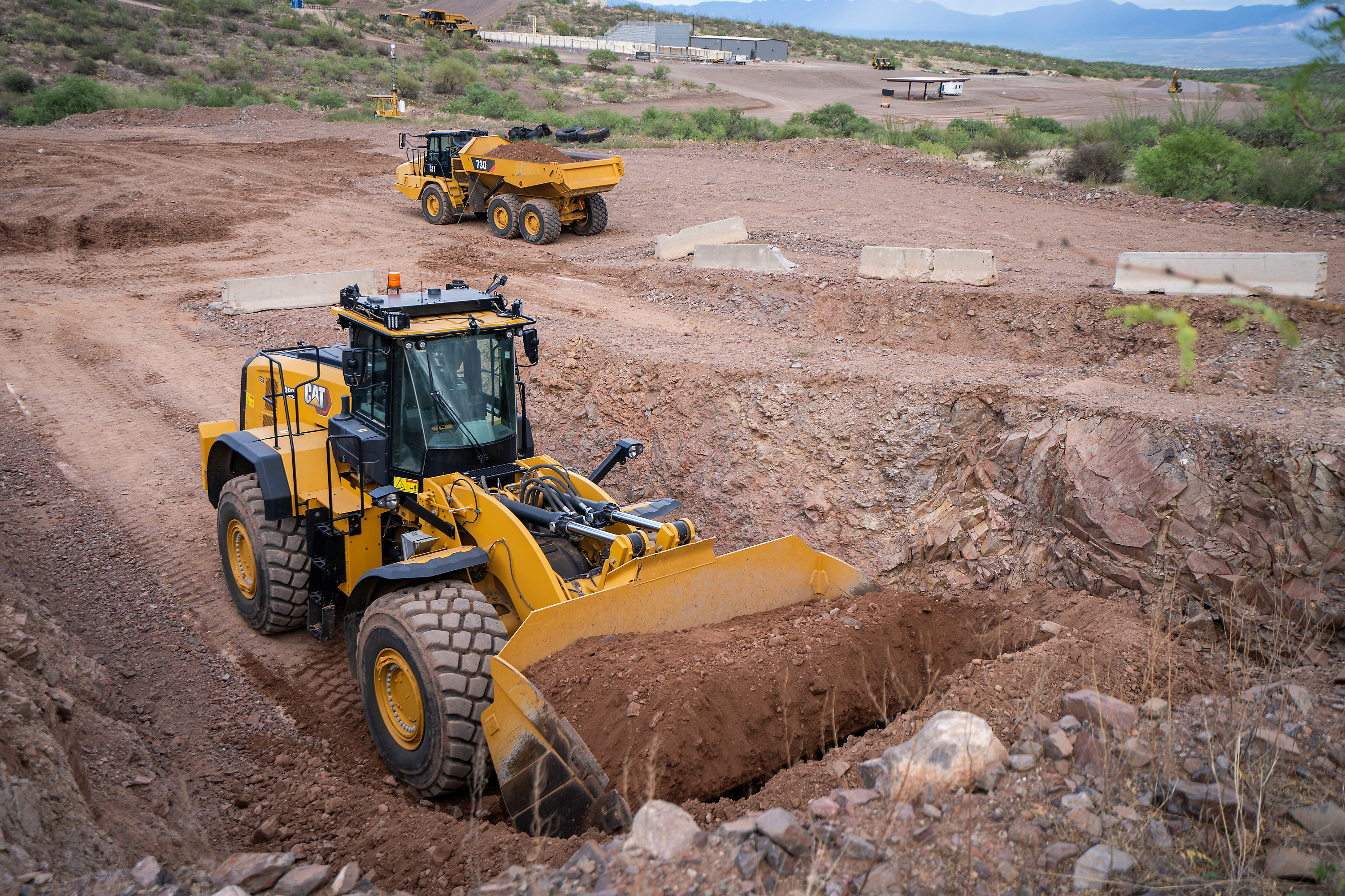 Cat Command for Loading now available for Cat Medium Wheel Loaders From ...