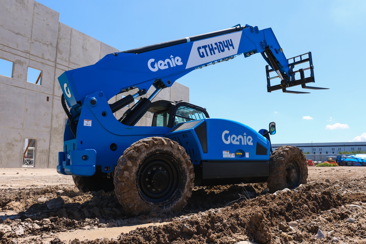 Genies Unveils New Pick And Carry Telehandlers From Genie Terex Awp