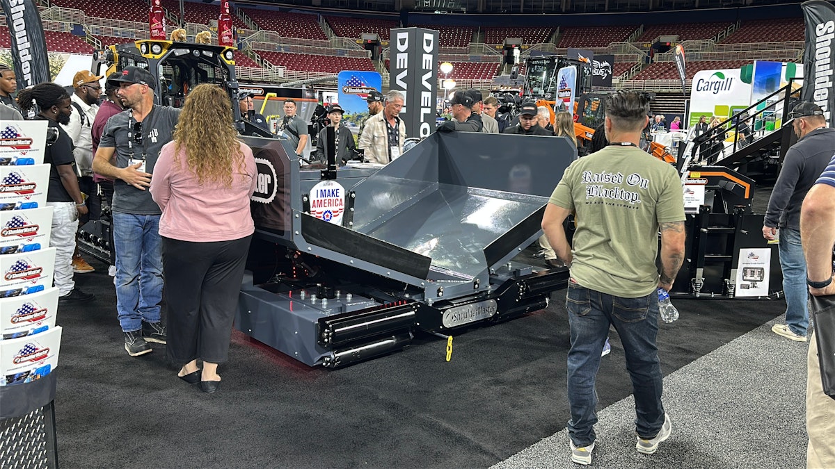 World's First Skid Steer Center Paver Attachment, ShoulderMaster | For ...