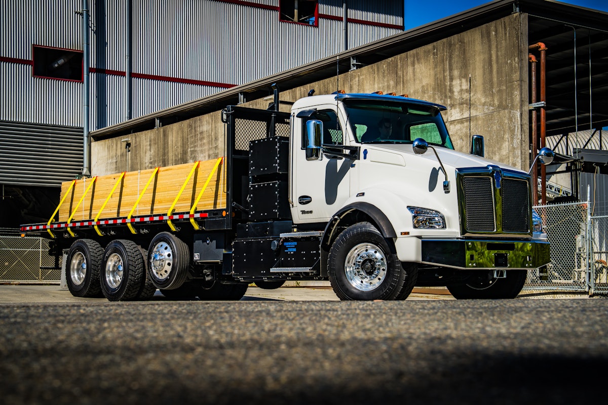 Kenworth Unveils T880E, a Battery-Electric Class 8 Vocational Truck ...