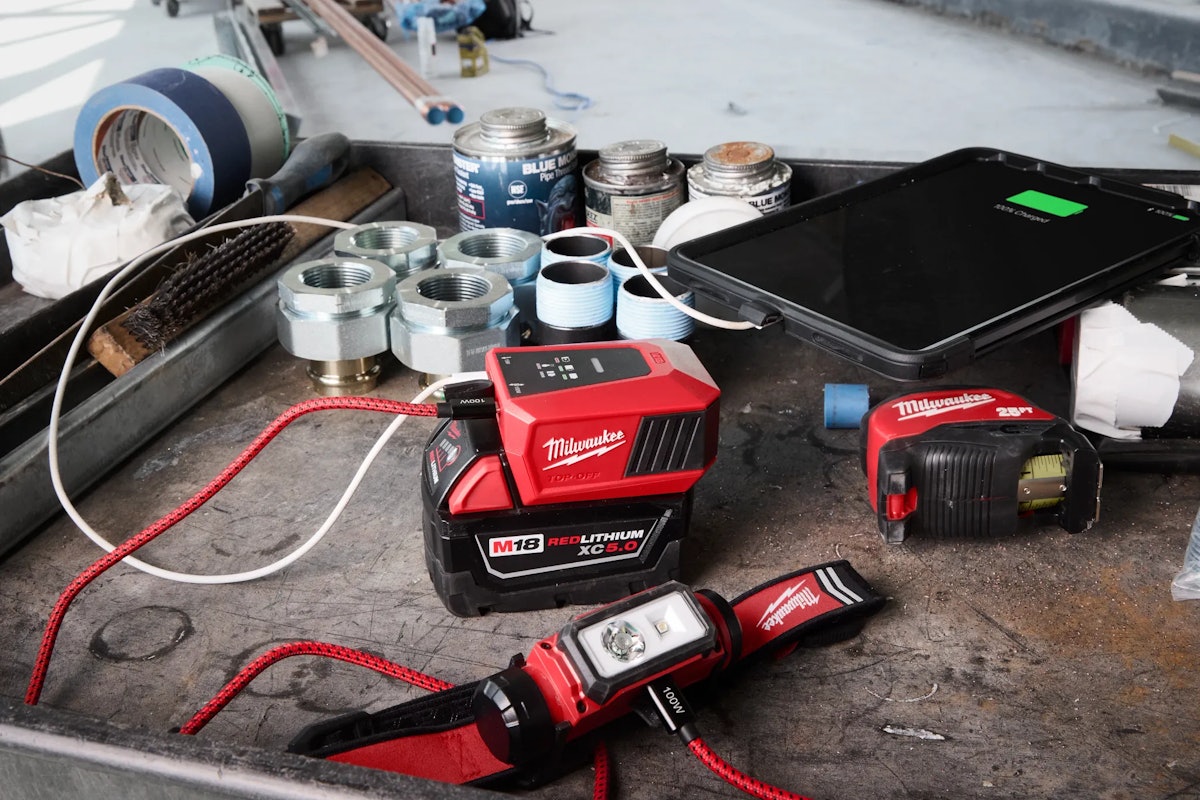 Milwaukee Expands Power Tool Accessories with Compact Charger and ...