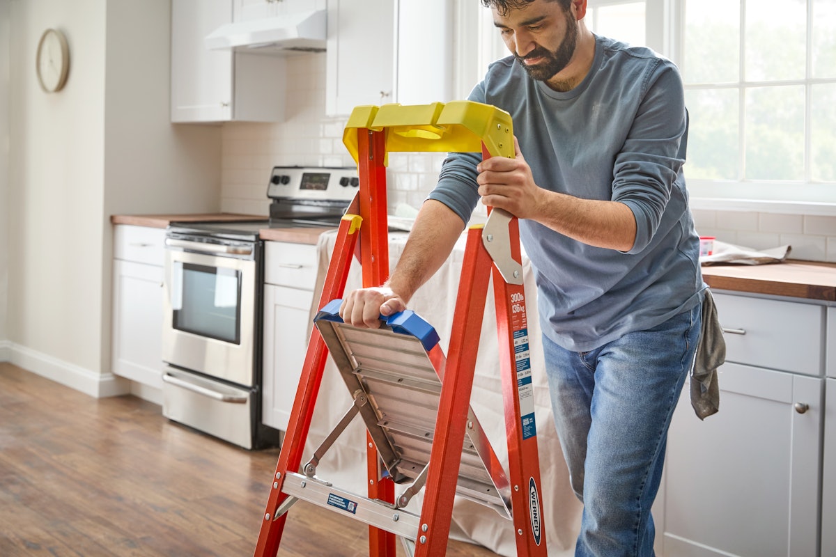 Werner Launches Ready Step Ladder for Jobsite Efficiency and Comfort ...