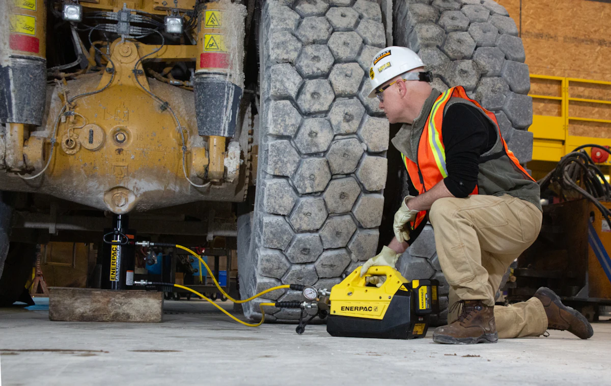 Enerpac Introduces New Tools, Lifting and Transportation Systems at ...