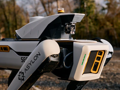 Robotic ‘Guard Dogs’ and Drones Take Aim at Construction Site Theft ...